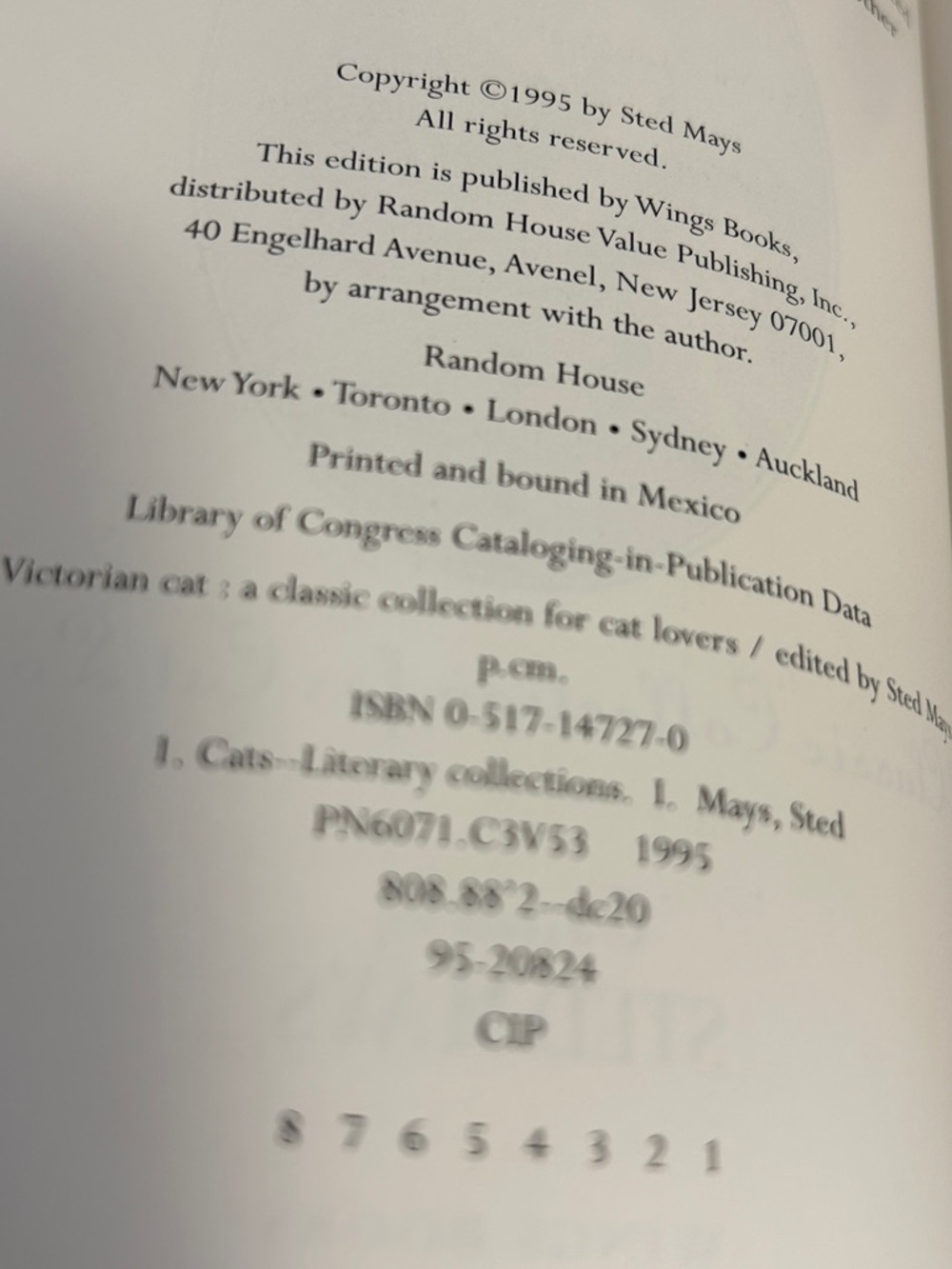 Wings Books | Accents | The Victorian Cat Classic Collection Coffee ...